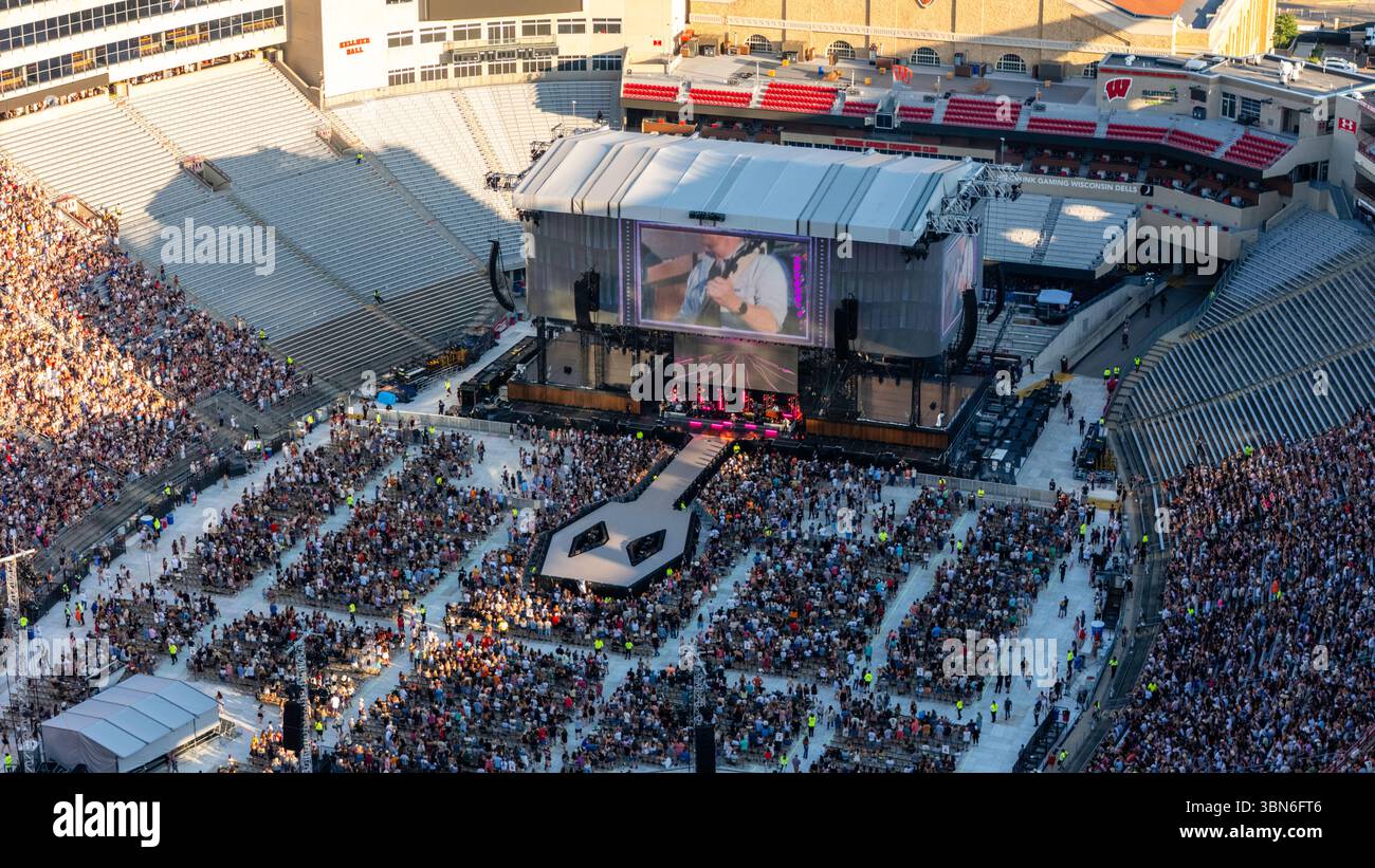 Miranda Lambert is on the stage! Aerial photogrpah of the Morgan Wallen ...