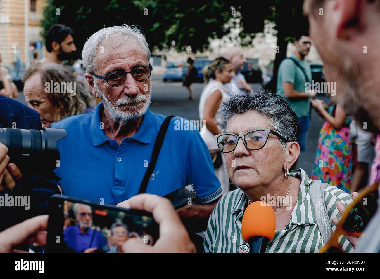 Mario Paciolla Case Closed in Rome: Parents Protest in Naples Demanding ...