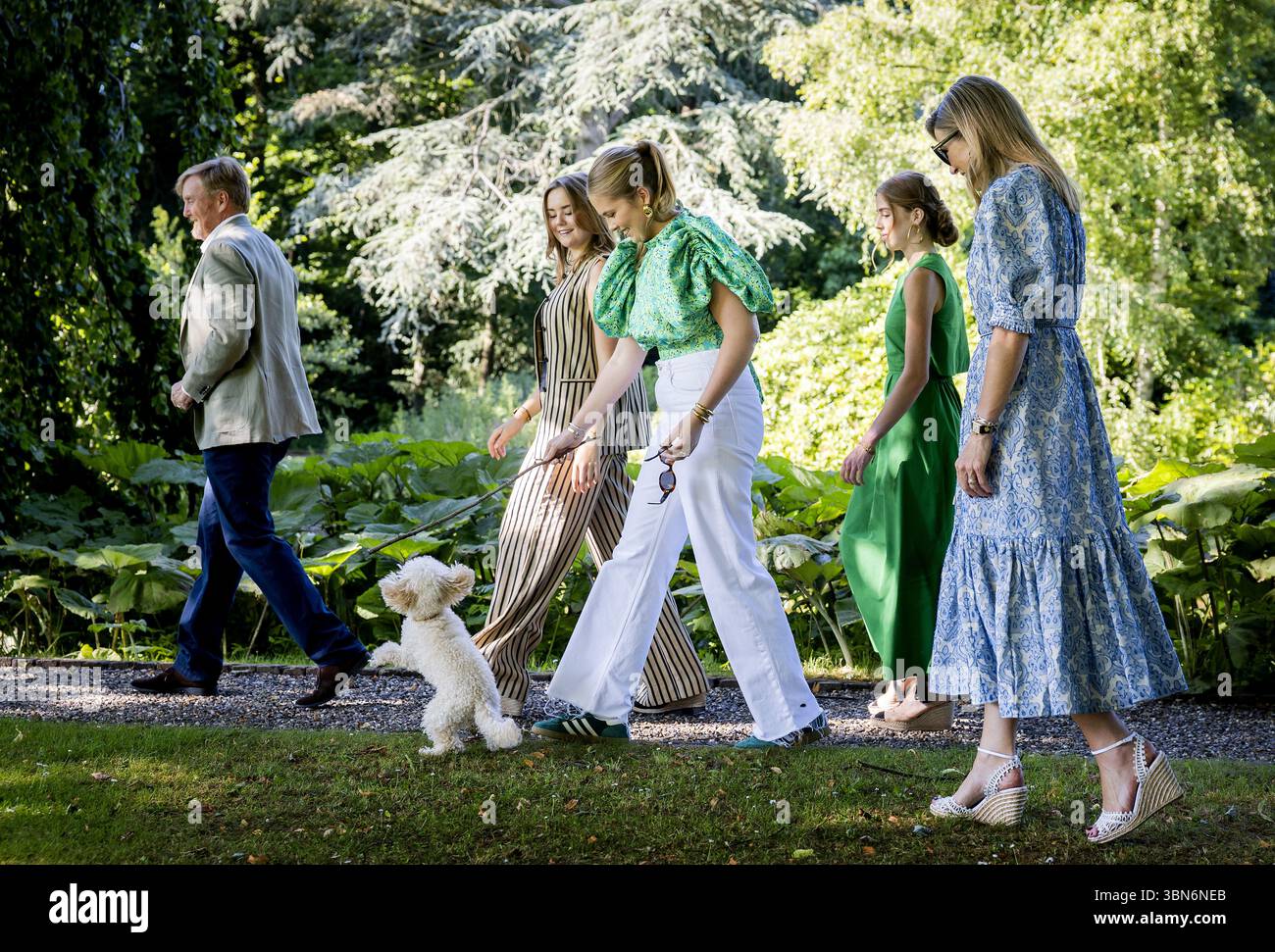 DEN HAAG - King Willem-Alexander, Queen MÃ¡xima and princesses Amalia ...