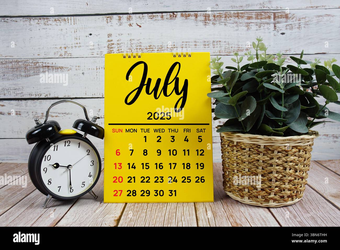 September calendar 2025 hi-res stock photography and images - Alamy