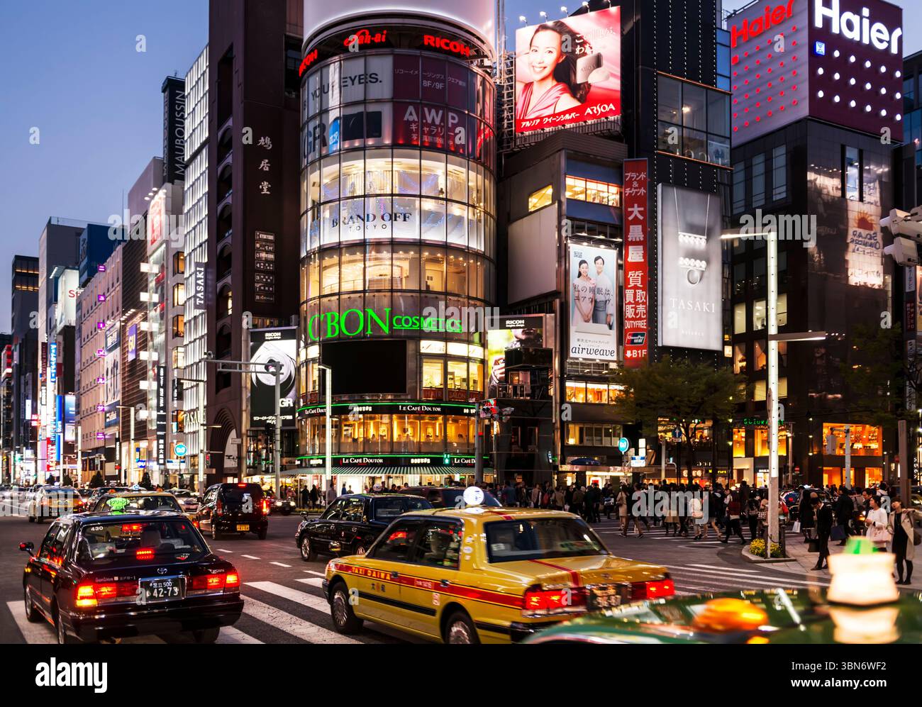 Chuo Dori street intersection at night. Ginza, Tokyo, Japan Stock Photo ...