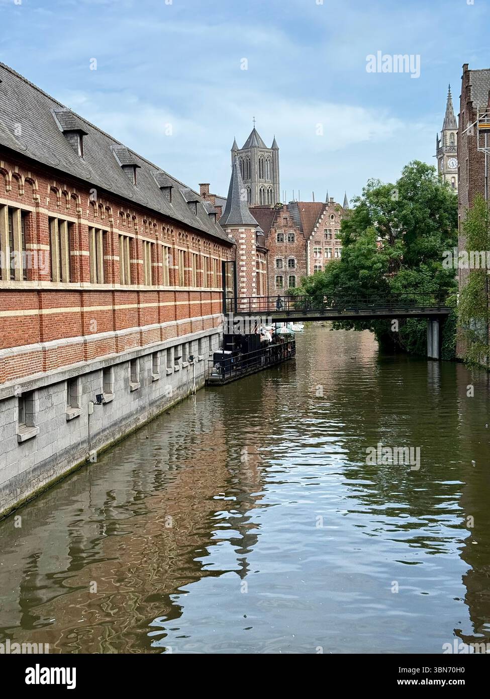 Medieval towers red brick smartphone stock photos and images - Alamy