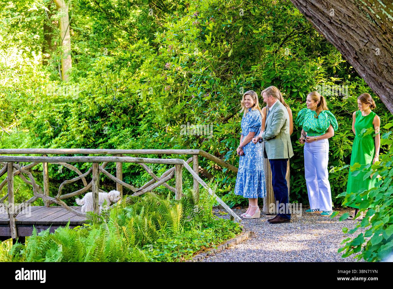 King Willem-Alexander, Queen Maxima, Princess Amalia, Princess Alexia ...