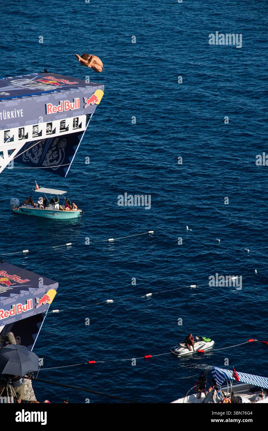 Antalya Red Bull Cliff Diving World Series sunset. 24.08.2024 Stock ...