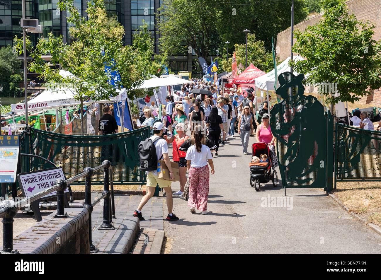 Reading Waterfest 2025 celebrating Reading's Kennet & Avon canal & the ...