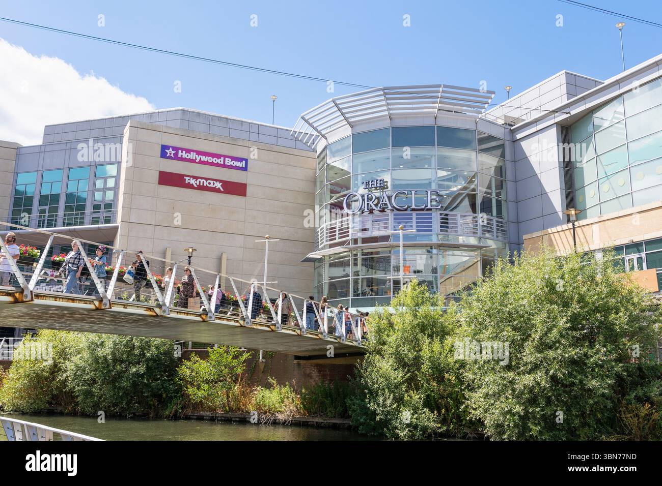 Shoppers and visitors to The Oracle indoor shopping centre & leisure ...