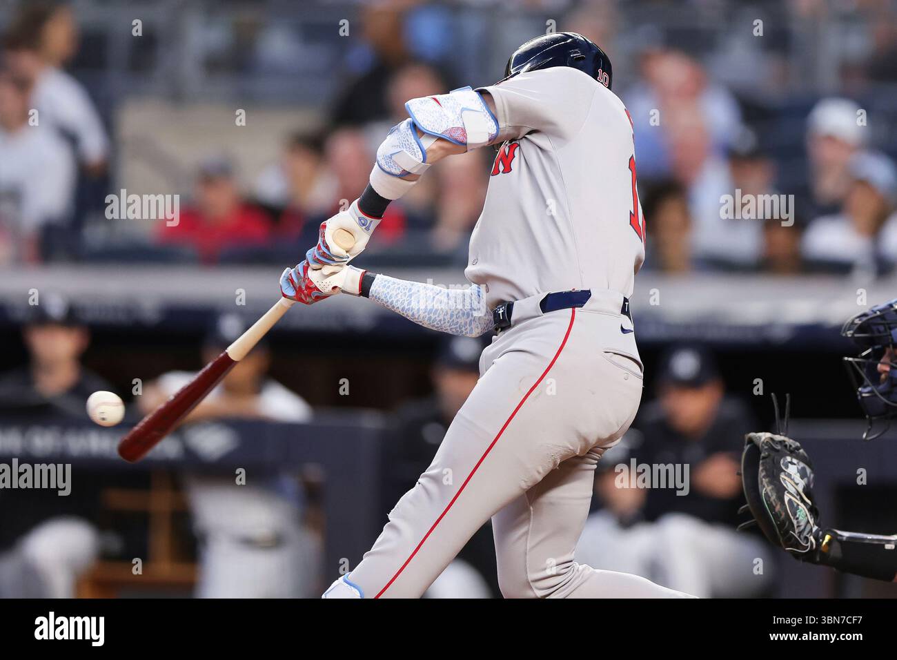 BRONX, NY - JUNE 07: Boston Red Sox shortstop Trevor Story (10) at bat ...