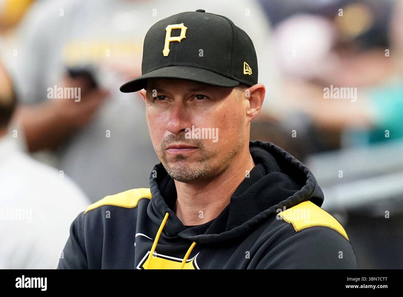 Pittsburgh Pirates manager Don Kelly stands in the dugout before a ...