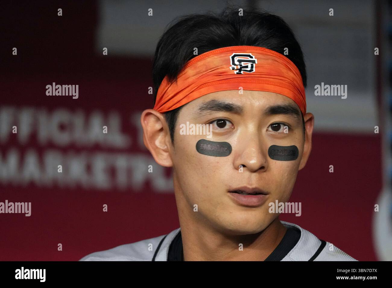 San Francisco Giants outfielder Jung Hoo Lee (51) against the Arizona ...