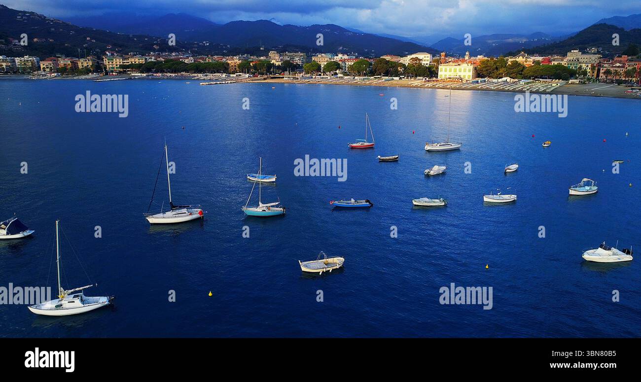 Scenic coastal view clear hi-res stock photography and images - Alamy
