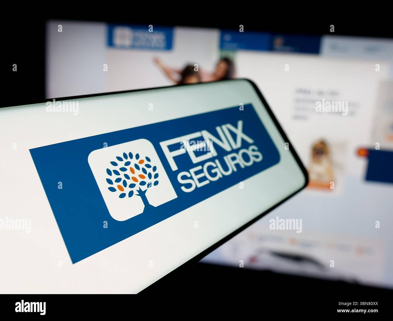 Fenix seguros logo hi-res stock photography and images - Alamy