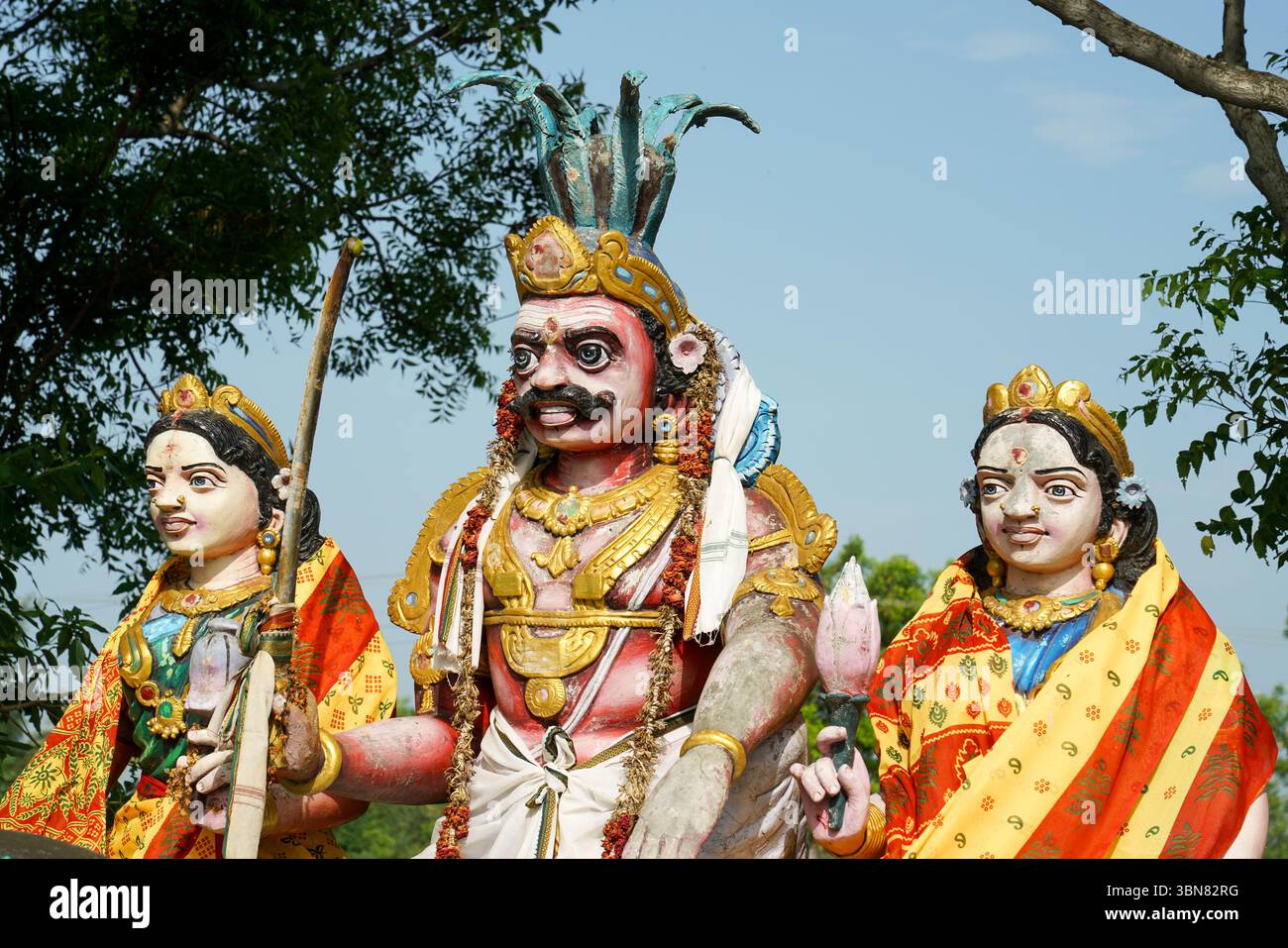 ayyanar temple located in the middle of farming land Stock Photo - Alamy