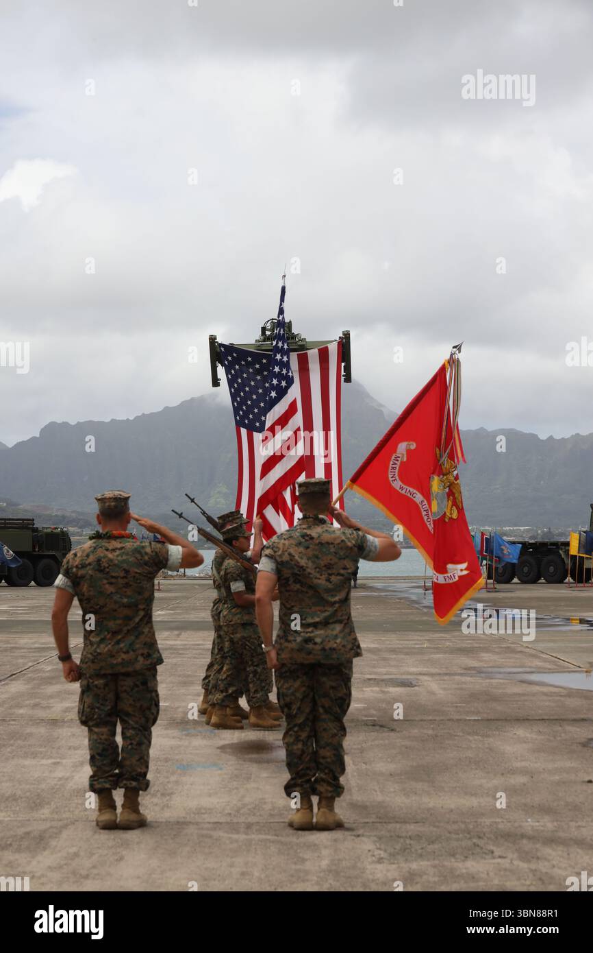 Past and present commanding officers of Marine Wing Support Squadron ...