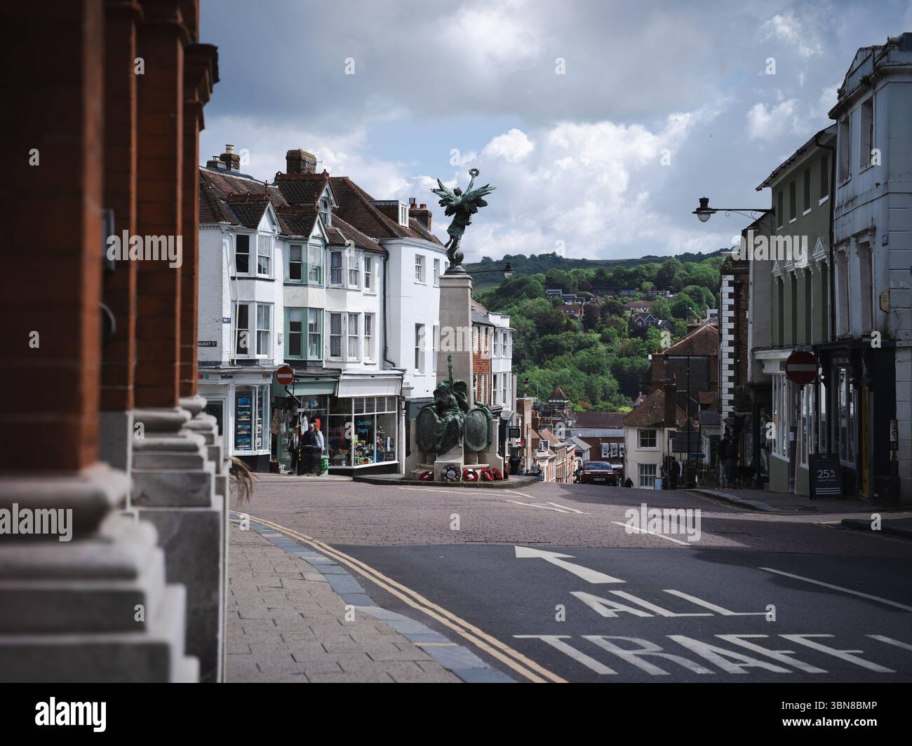Lewes, England, United Kingdom, 23rd May2025, Lewes High Street and War ...