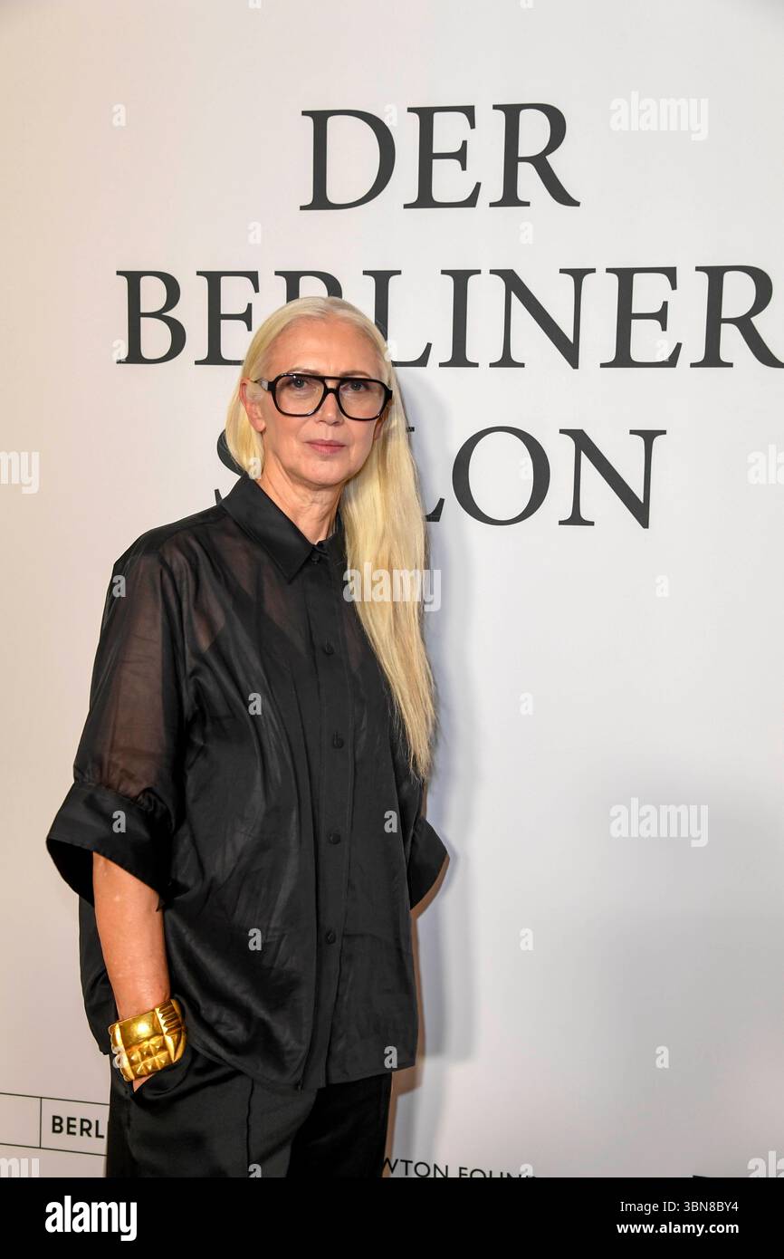 Christiane Arp zu Gast bei der Eroeffnung vom Berliner Salon auf der ...