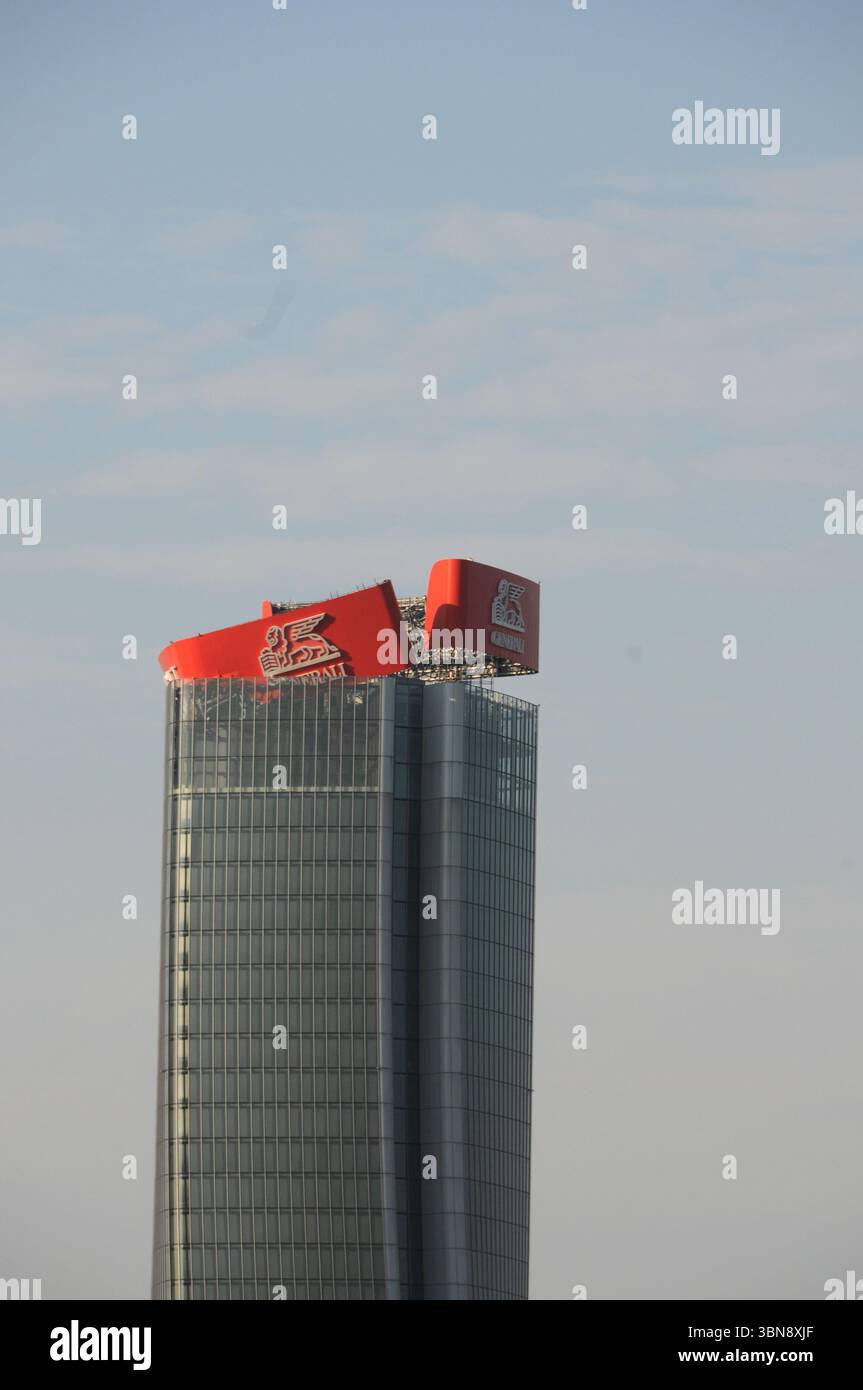 Milan, Italy. 1st July 2025. Generali evacuates Milan HQ on June 30th ...