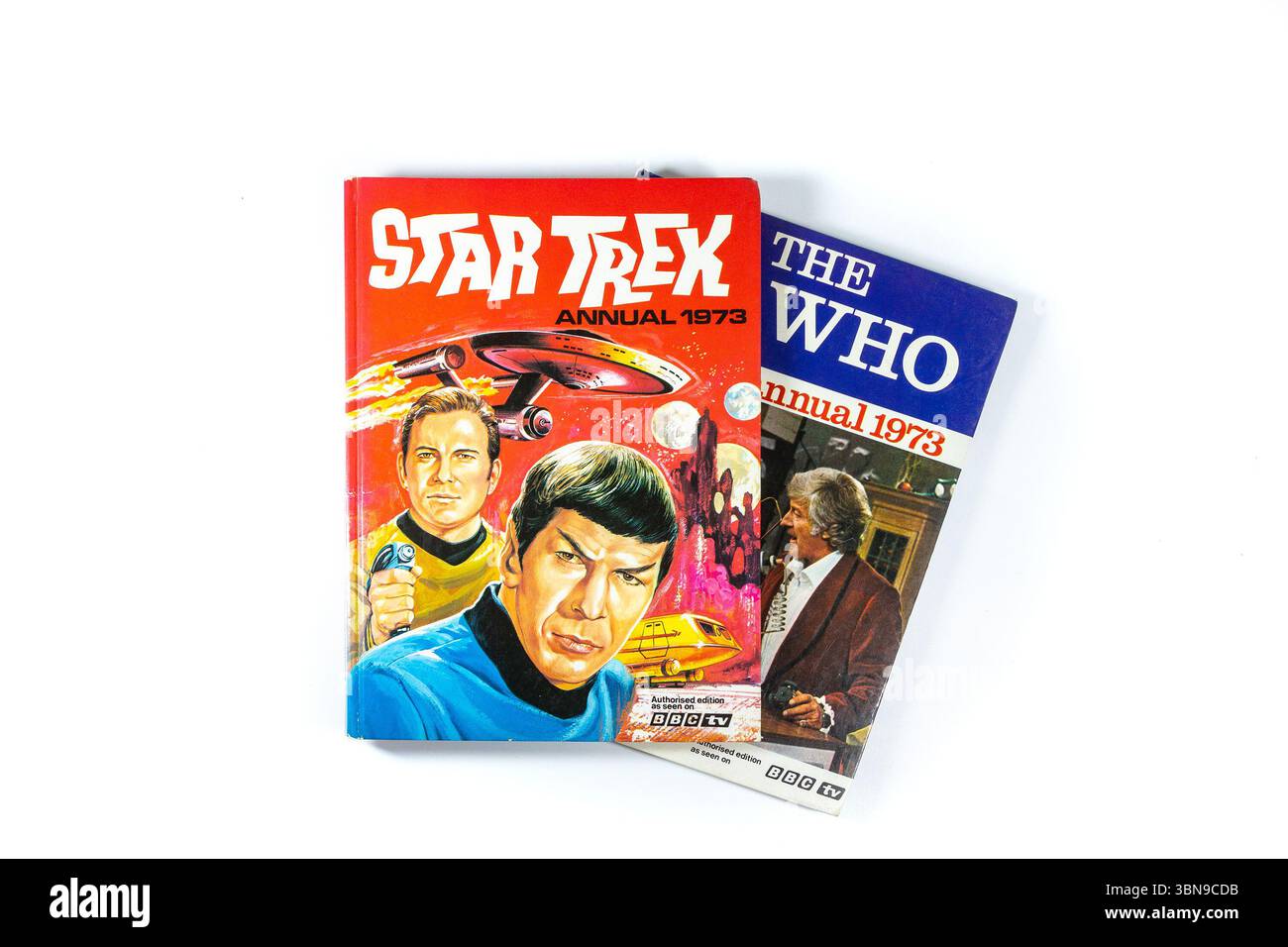 Annuals books hi-res stock photography and images - Alamy