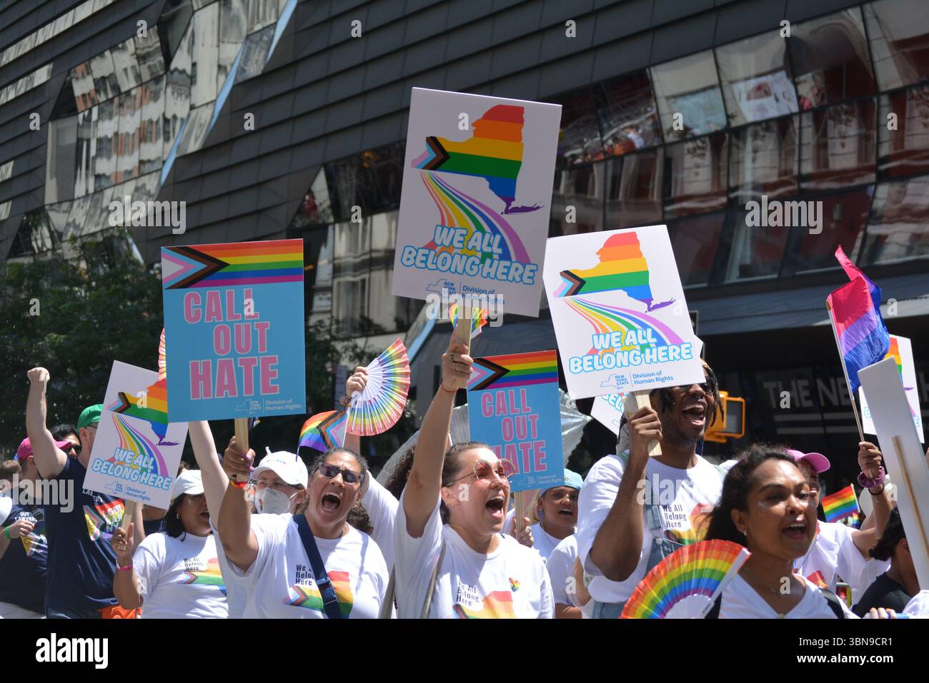 People marching down Fifth Avenue in the annual New York City Pride ...