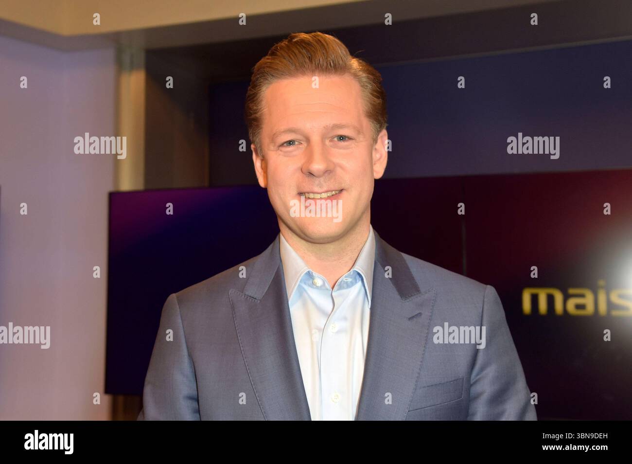 Helge Fuhst in der ARD-Talkshow maischberger im Studio Berlin Adlershof ...