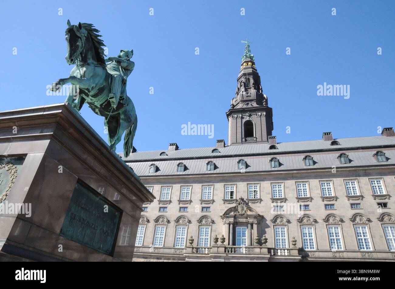 Copenhaen /Denamrk /O1 JULY 2025 /Statue of king frederikVII of denmark ...