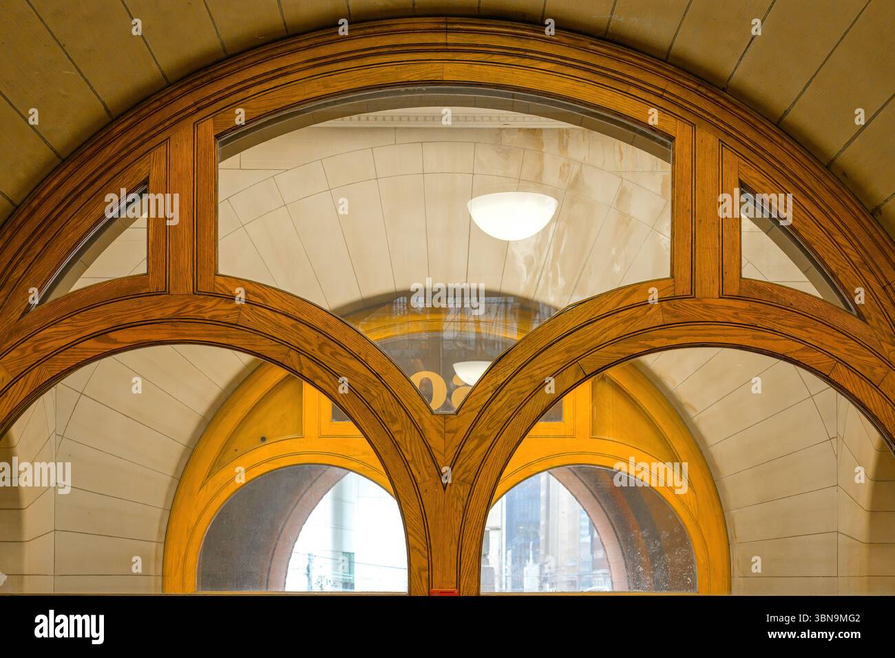 Curved transom hi-res stock photography and images - Alamy