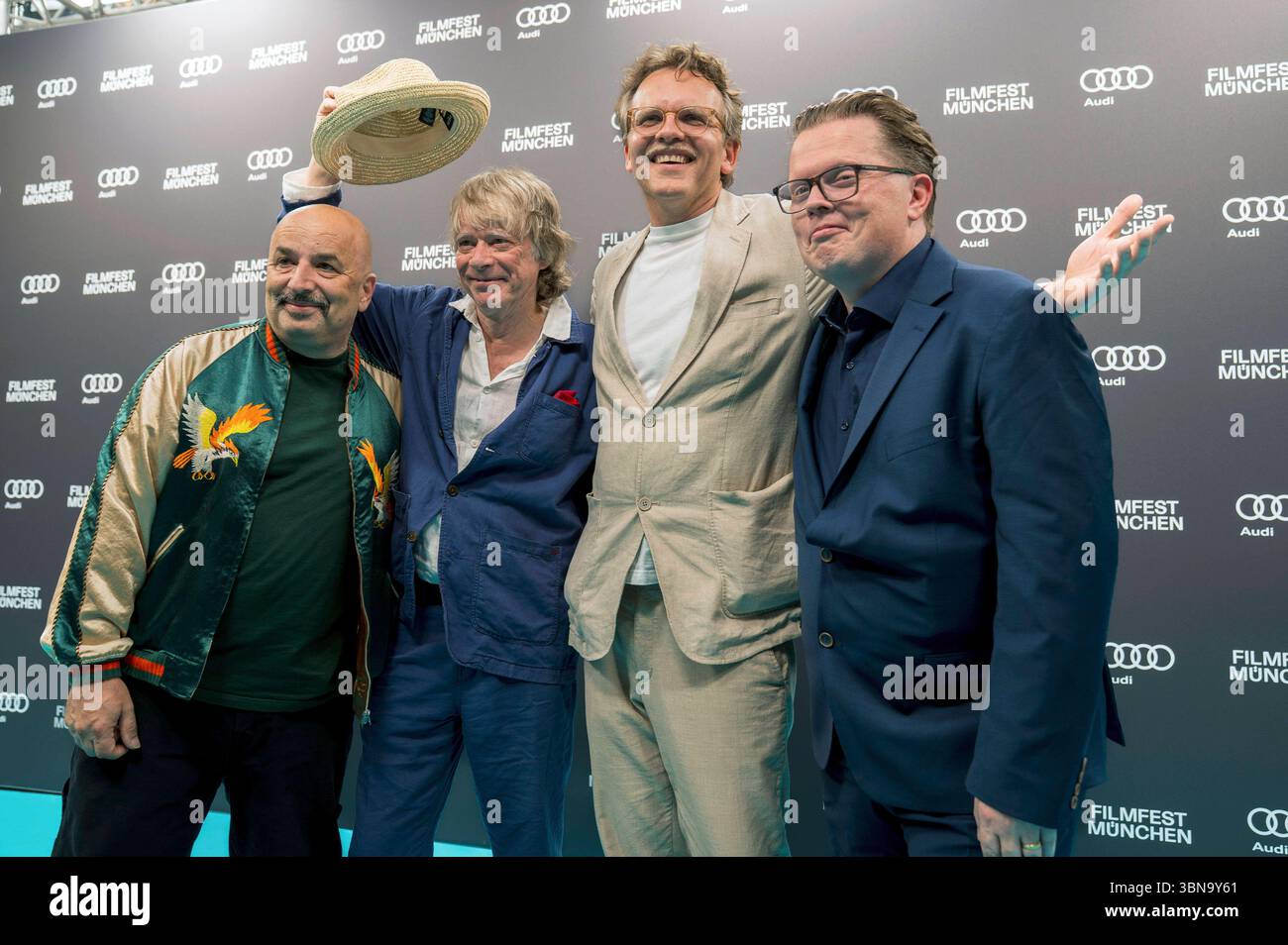 Sandro Giampietro, Helge Schneider, Christoph Gröner und Angelo Kelly ...