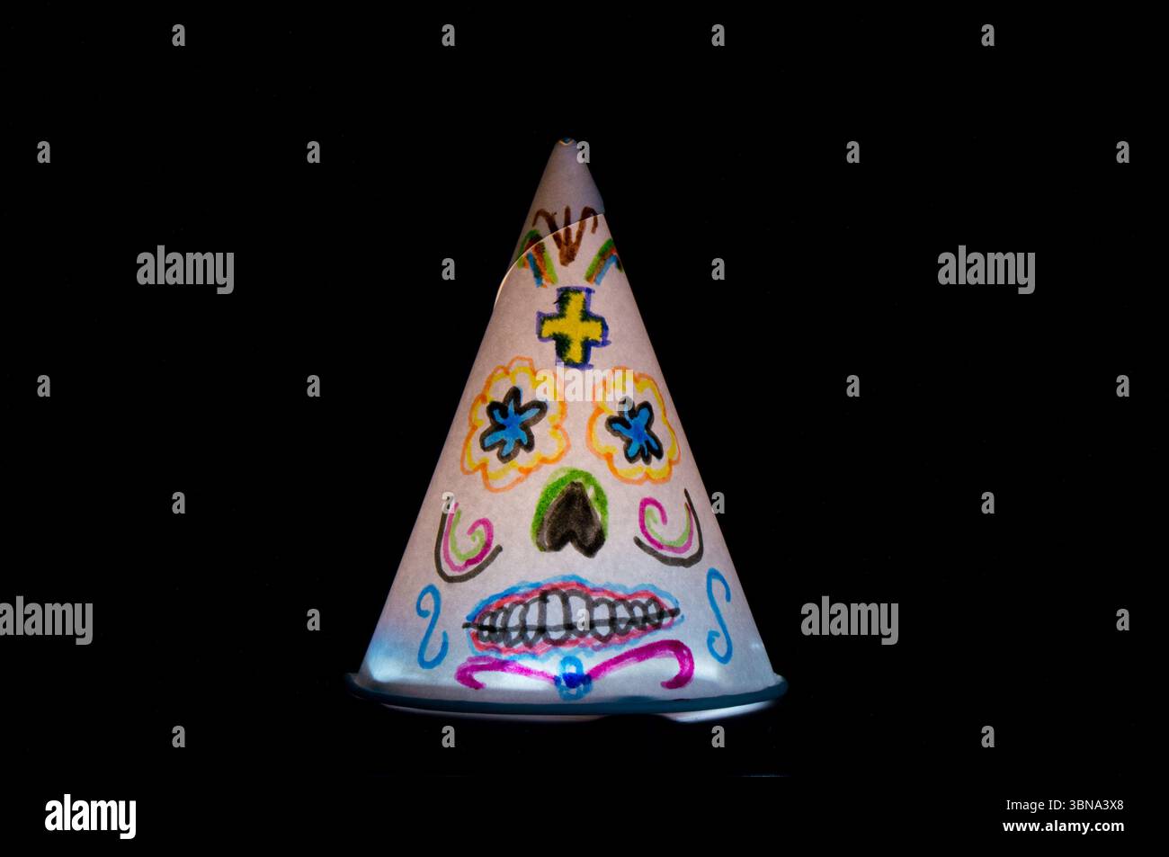 Day of the dead paper mask hi-res stock photography and images - Alamy