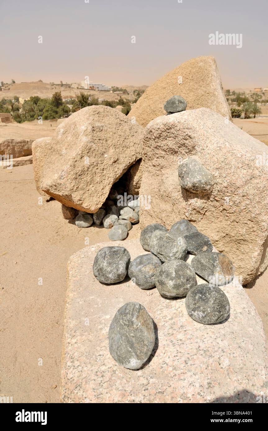 Stone balls of doleryt volcanic rock for chipping tool of granite ...