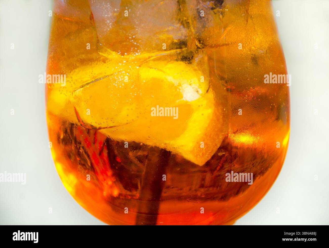 Close up aperol spritz garnished hi-res stock photography and images ...