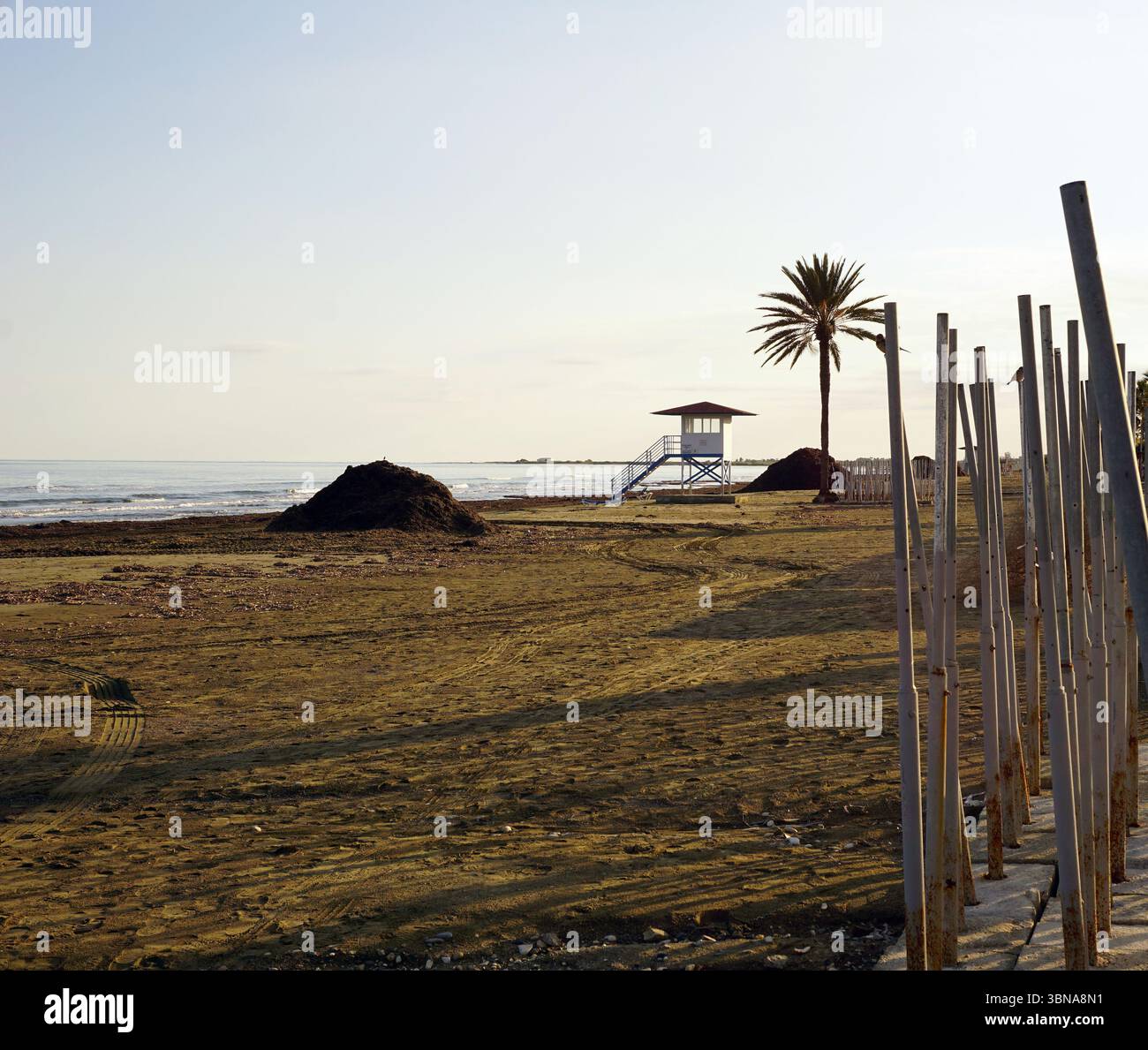 Tall light poles stands hi-res stock photography and images - Alamy