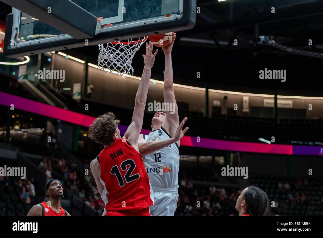 Matthew dann hi-res stock photography and images - Alamy