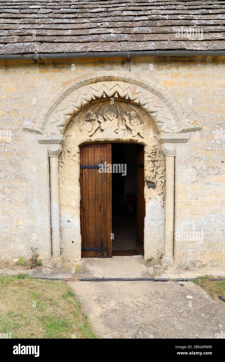 St mary magdalene essendine hi-res stock photography and images - Alamy