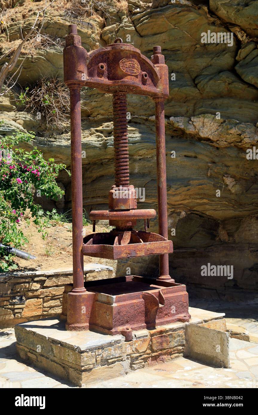 Hellenic press hi-res stock photography and images - Alamy