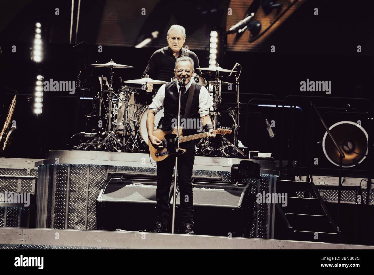 Music Concert - Bruce Springsteen Bruce Springsteen on stage during ...