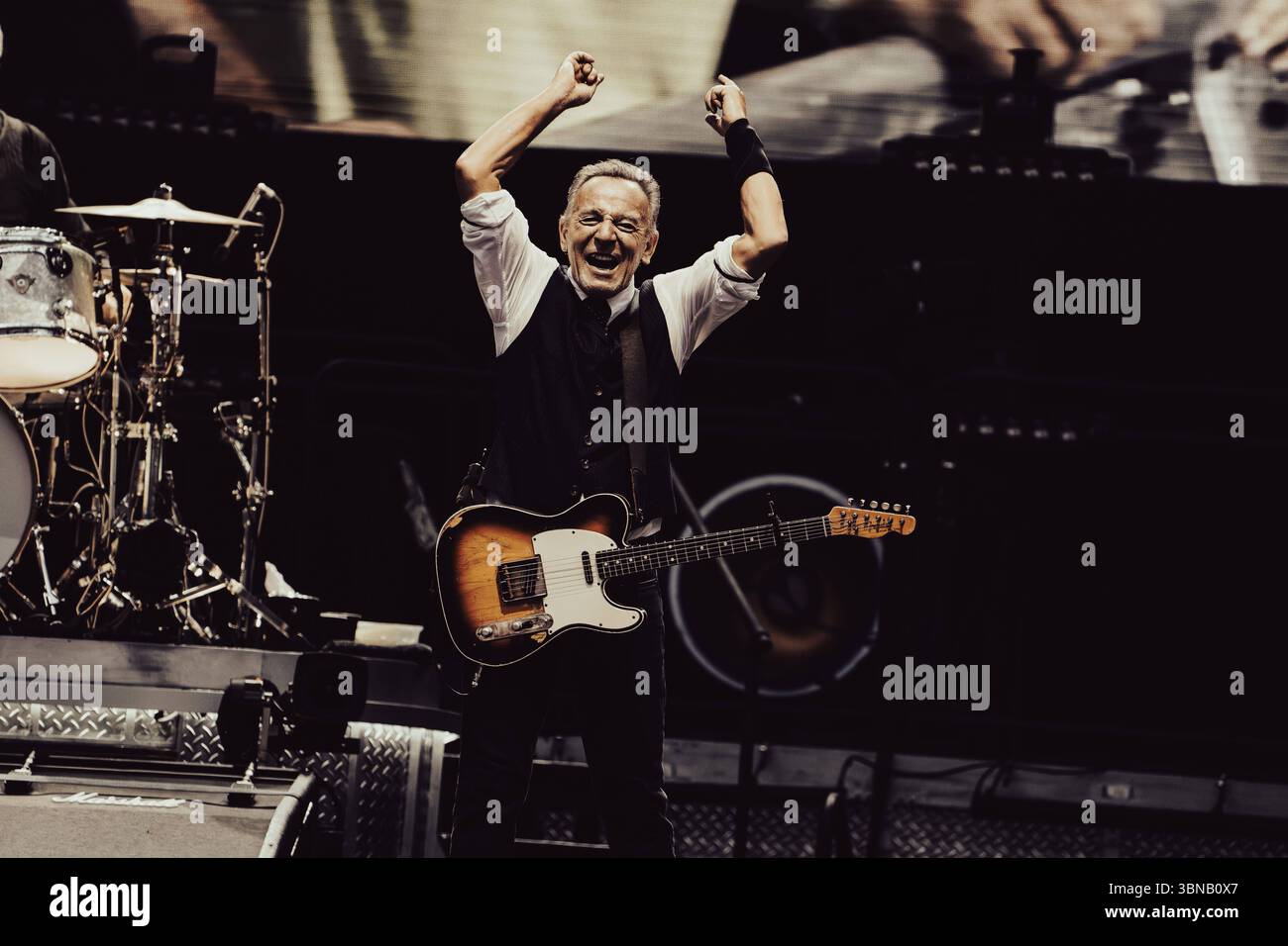 Music Concert - Bruce Springsteen Bruce Springsteen on stage during ...