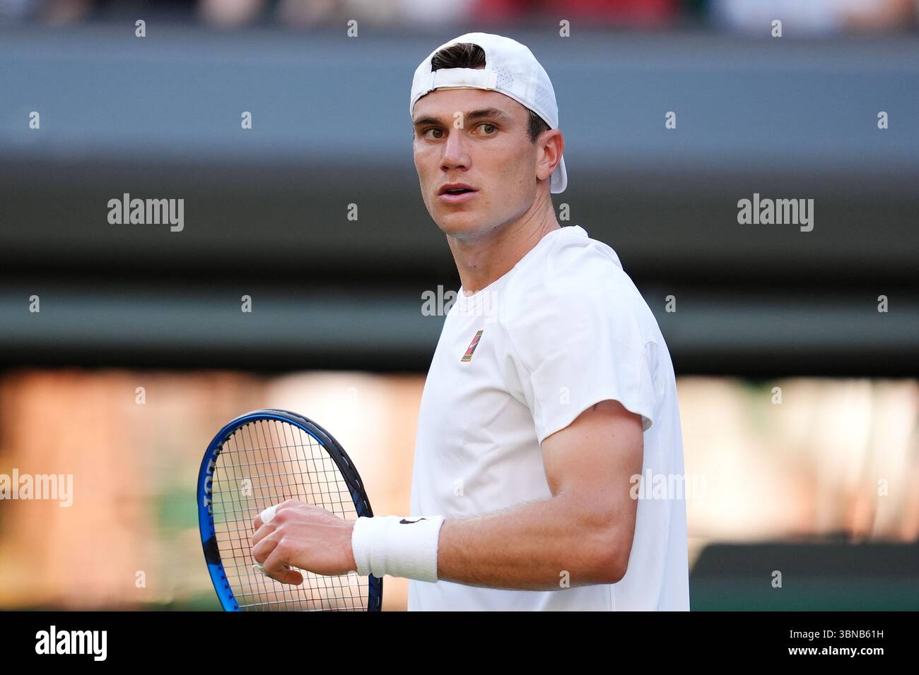 Jack Draper reacts after winning the second set during his match ...