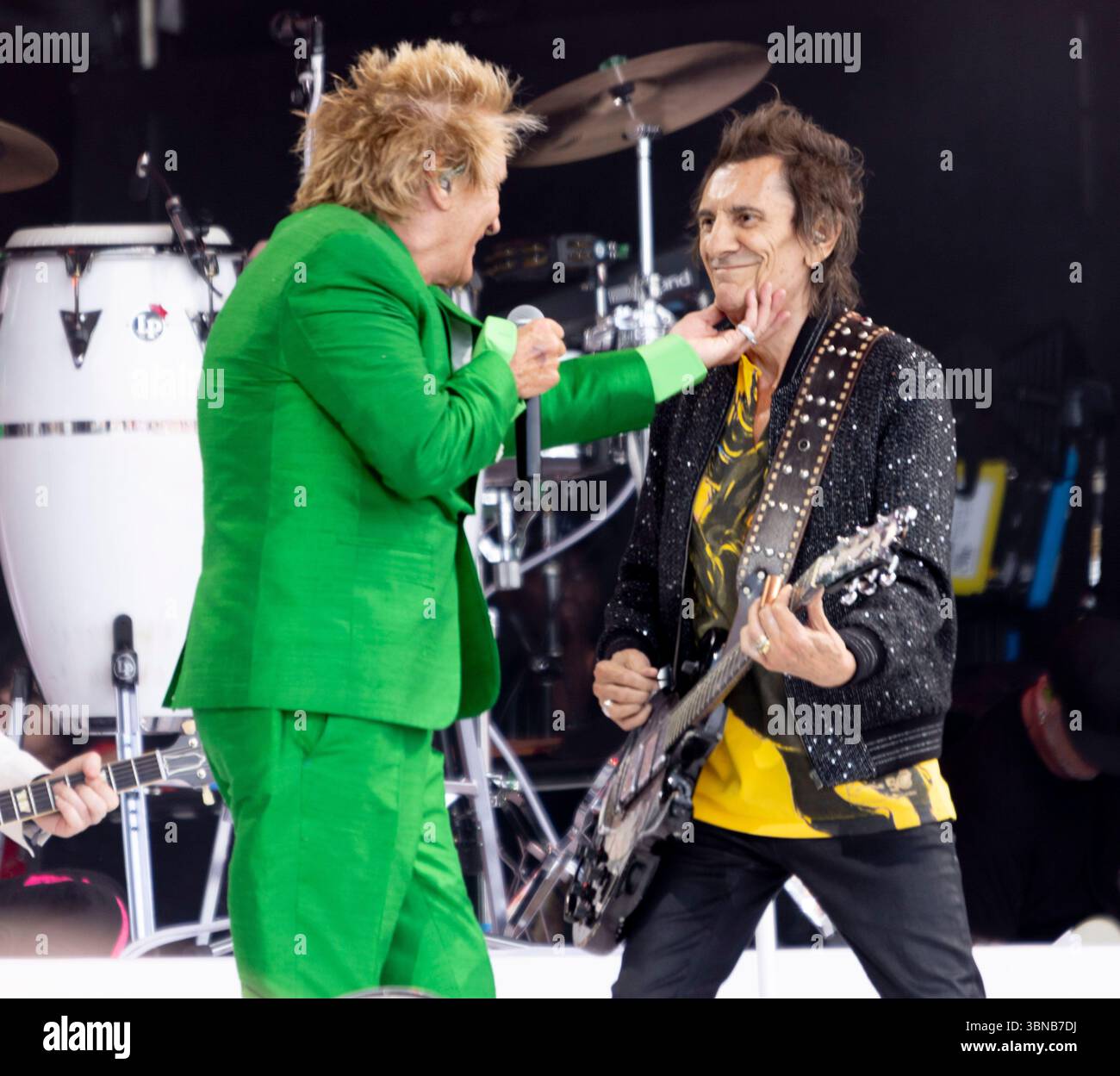 Rod Stewart, Ronnie Wood performing on the Pyramid Stage during the ...