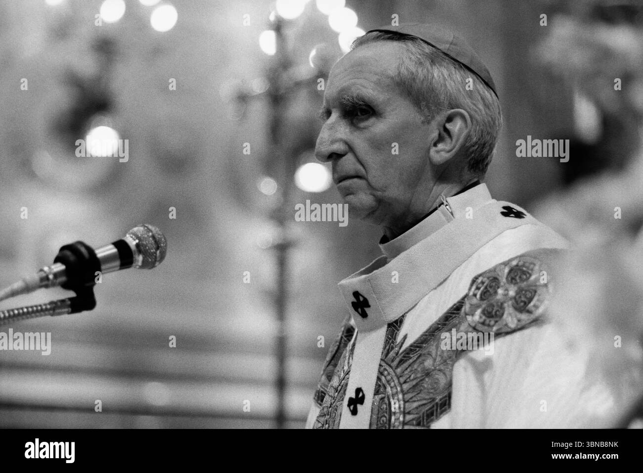 Lyons archbishop, Mgr Albert Decourtray celebrates the traditional ...