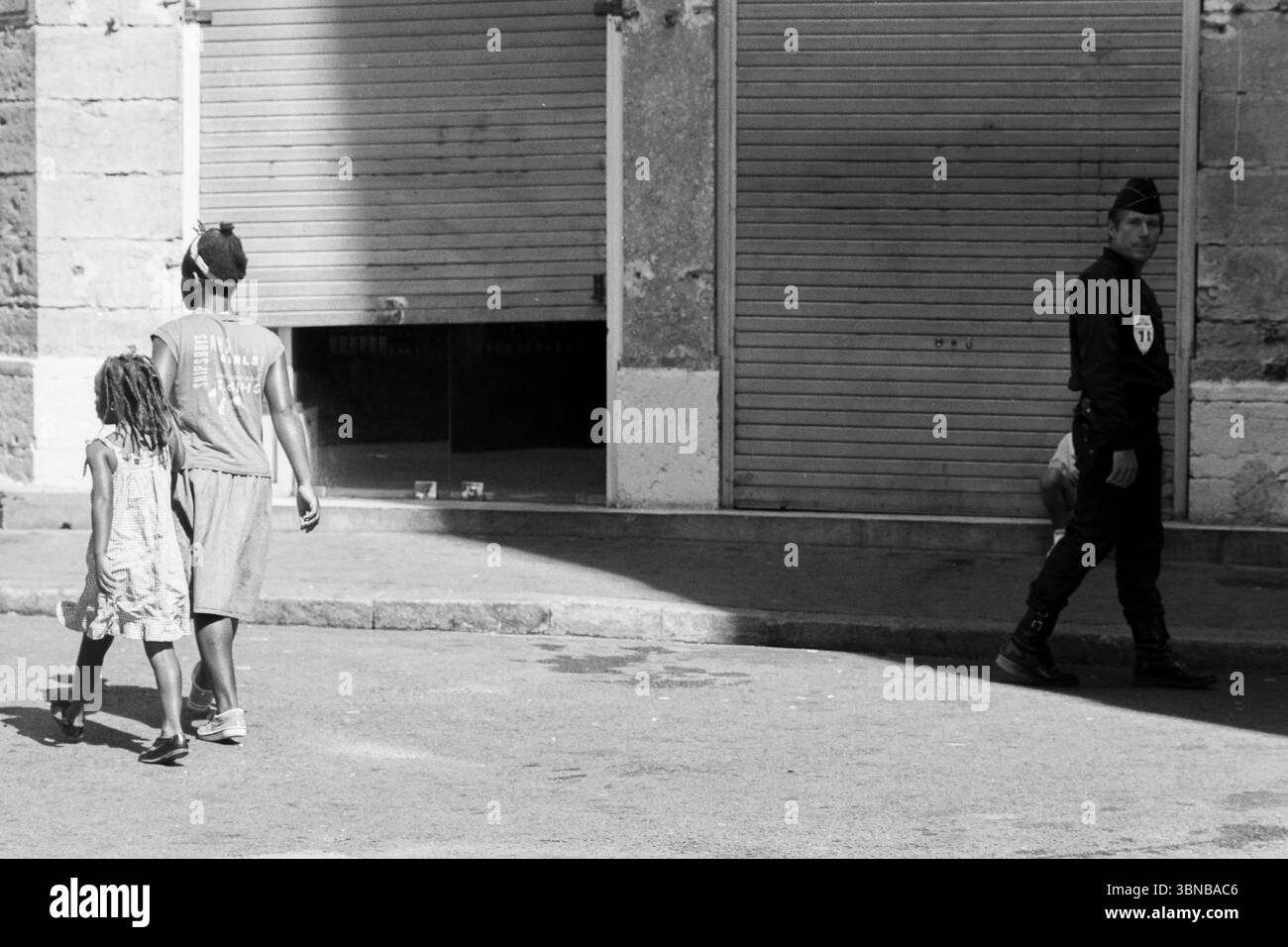 Wide police operation of ID cards and residence permit control, Lyon ...