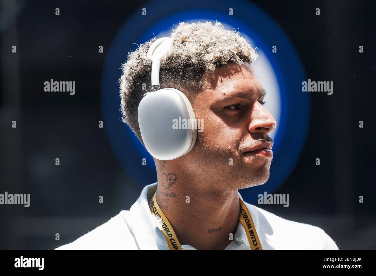 Luis Henrique of FC Internazionale arrives prior to the the FIFA Club ...