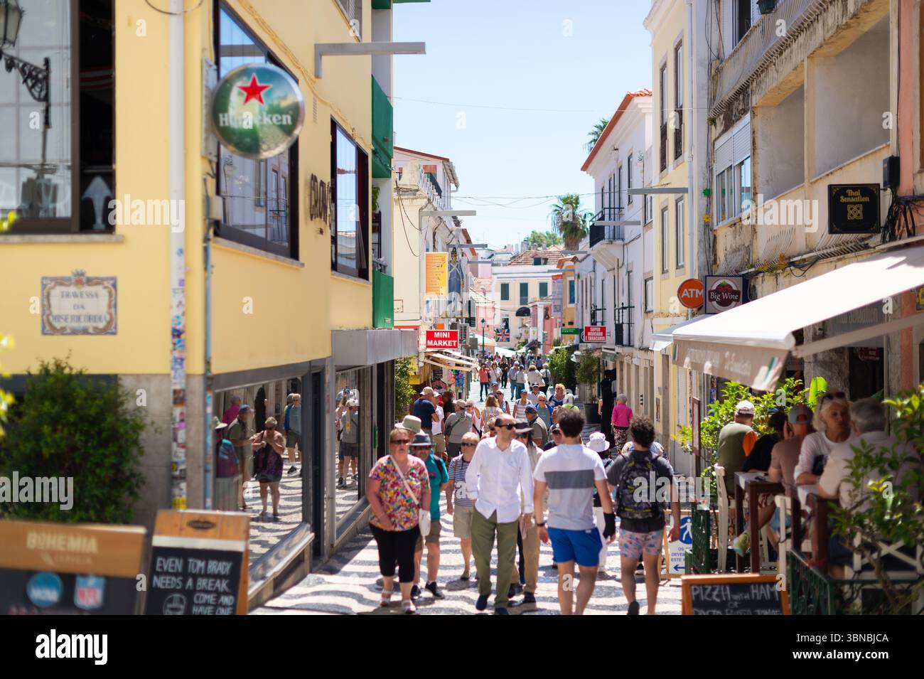 Portugal old town locals tourists hi-res stock photography and images ...