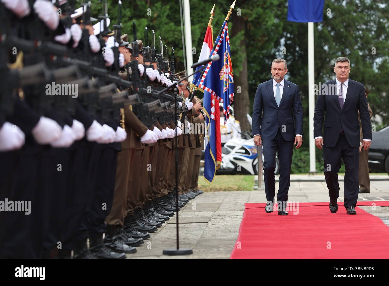 (250701) -- ZAGREB, July 1, 2025 (Xinhua) -- Croatian President Zoran ...