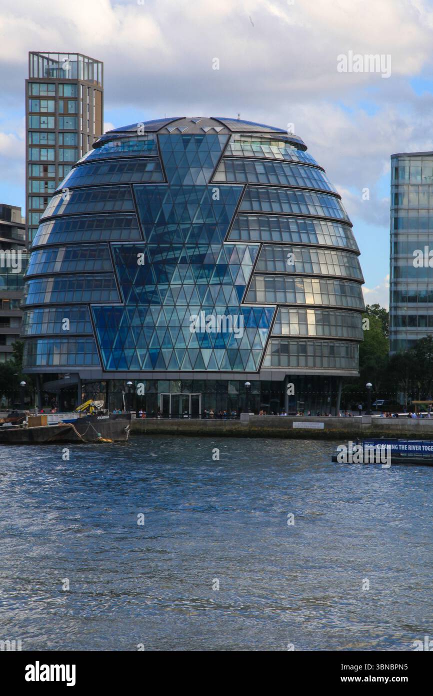 City Hall in London viewed from the Thames, with distinctive curved ...