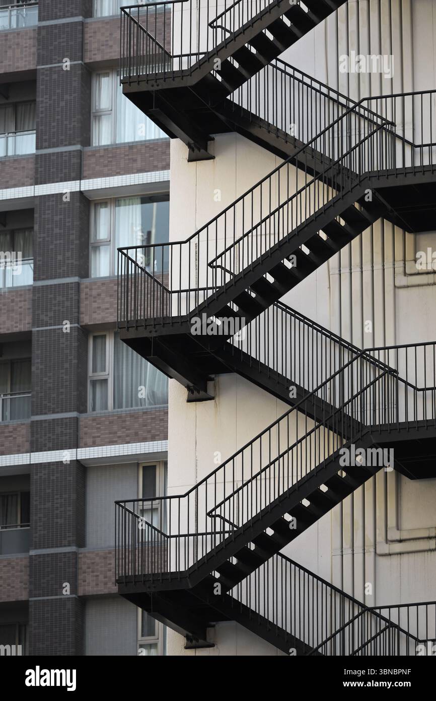 The stark black zigzag of the emergency stairs stands out beautifully ...