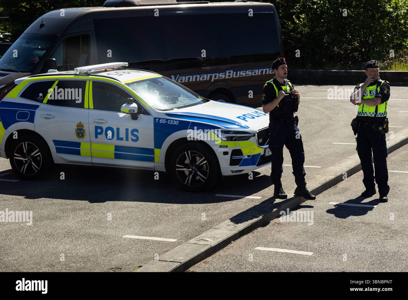 Swedish police seen during the celebration to mark the oresund Bridge s ...