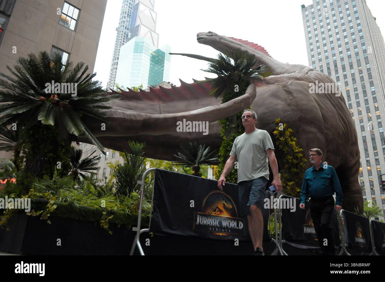 A display of a model dinosaur promoting the upcoming "Jurassic World ...