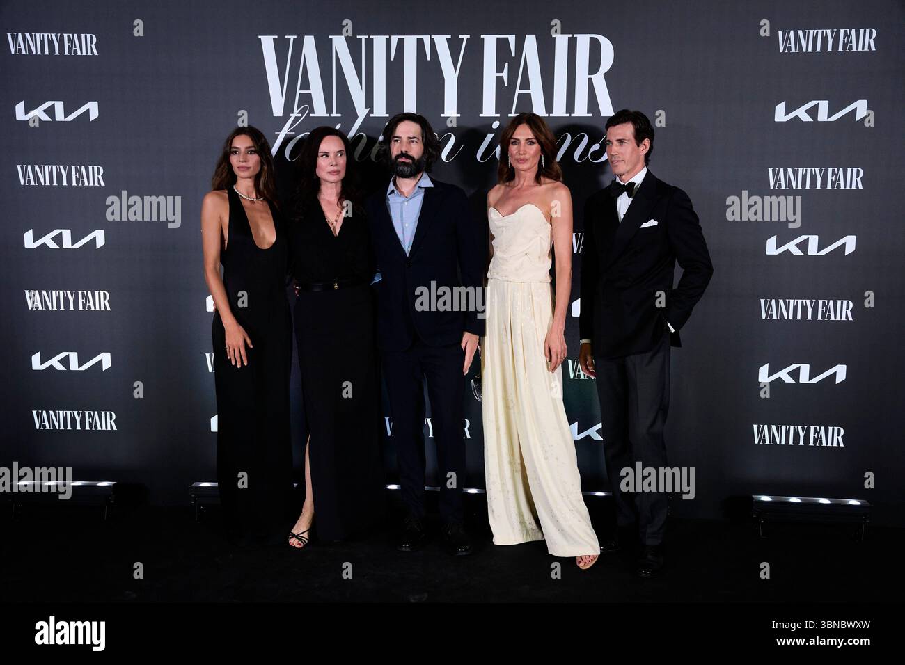Celia Forner Venturi, Rocio Crusset, Nieves Alvarez, Oriol Elcacho ...
