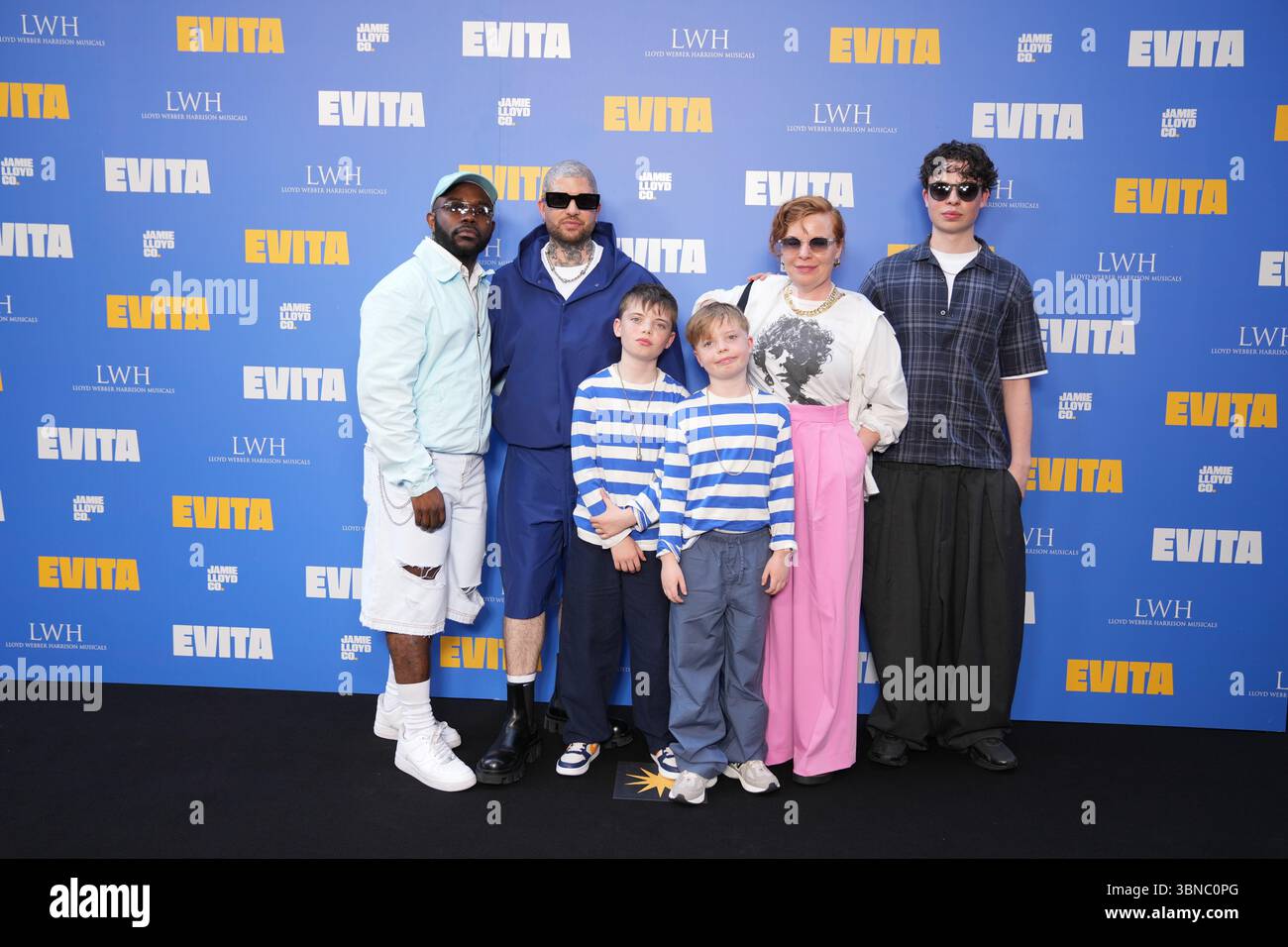 (left to right back row) Brandon Whitmore, Jamie Lloyd, Suzie Toase and ...
