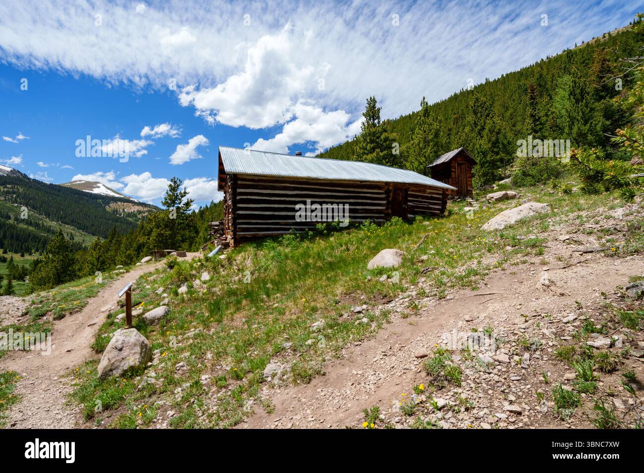 Abandoned cabin at the Independence Ghost Town along Independence Pass ...