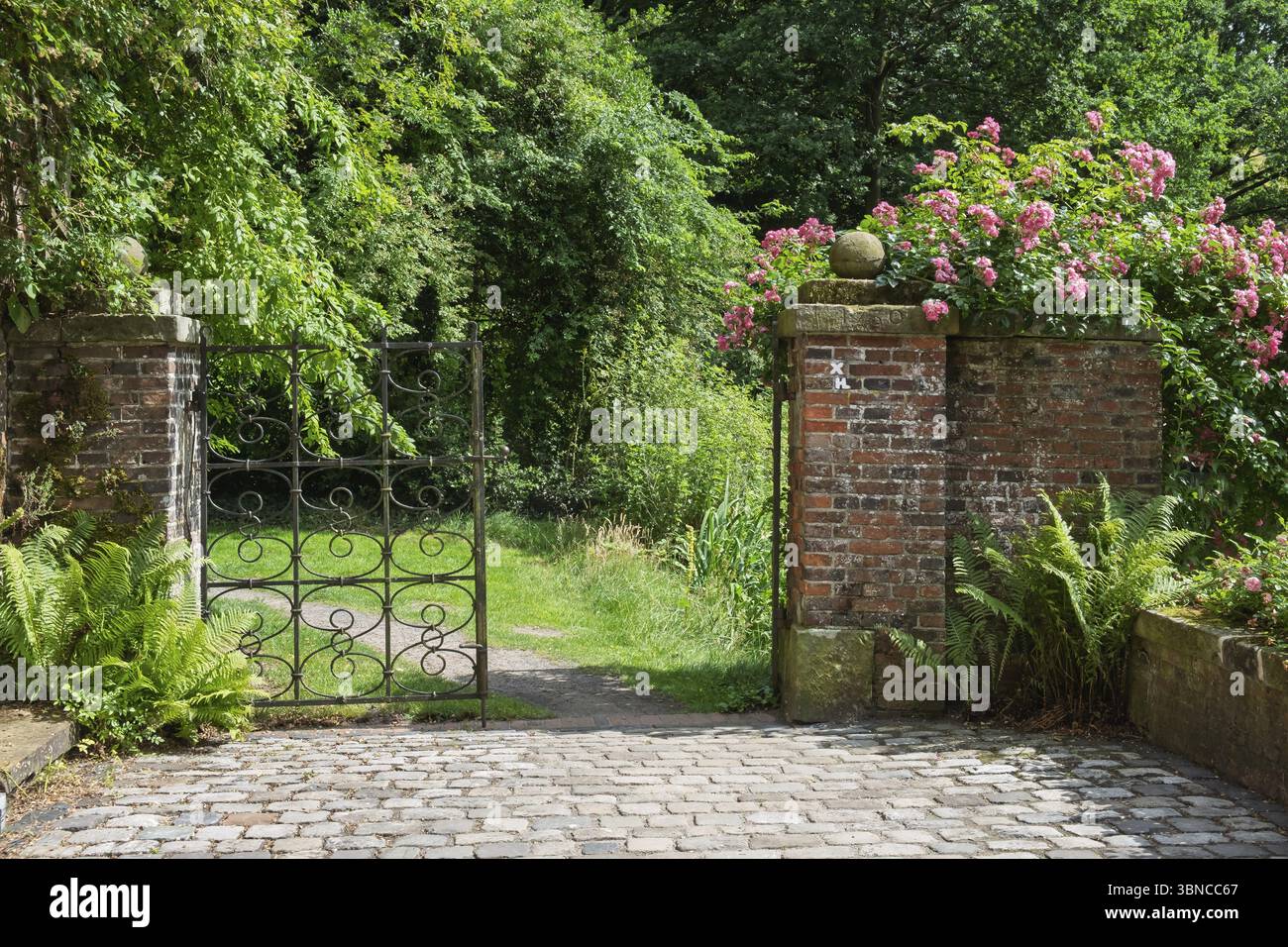 Entrance to the park, Haus Welbergen, Welbergen, Ochtrup, Muensterland ...